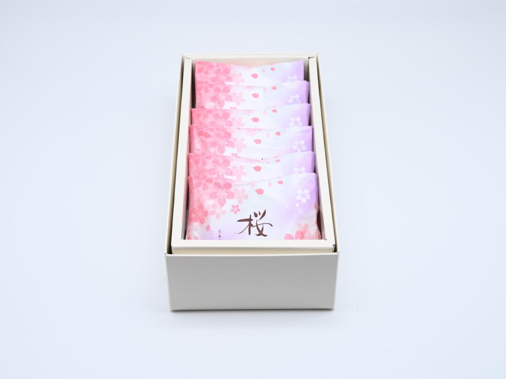 SAKURA SENBEI | Japanese cookie | K. Minamoto